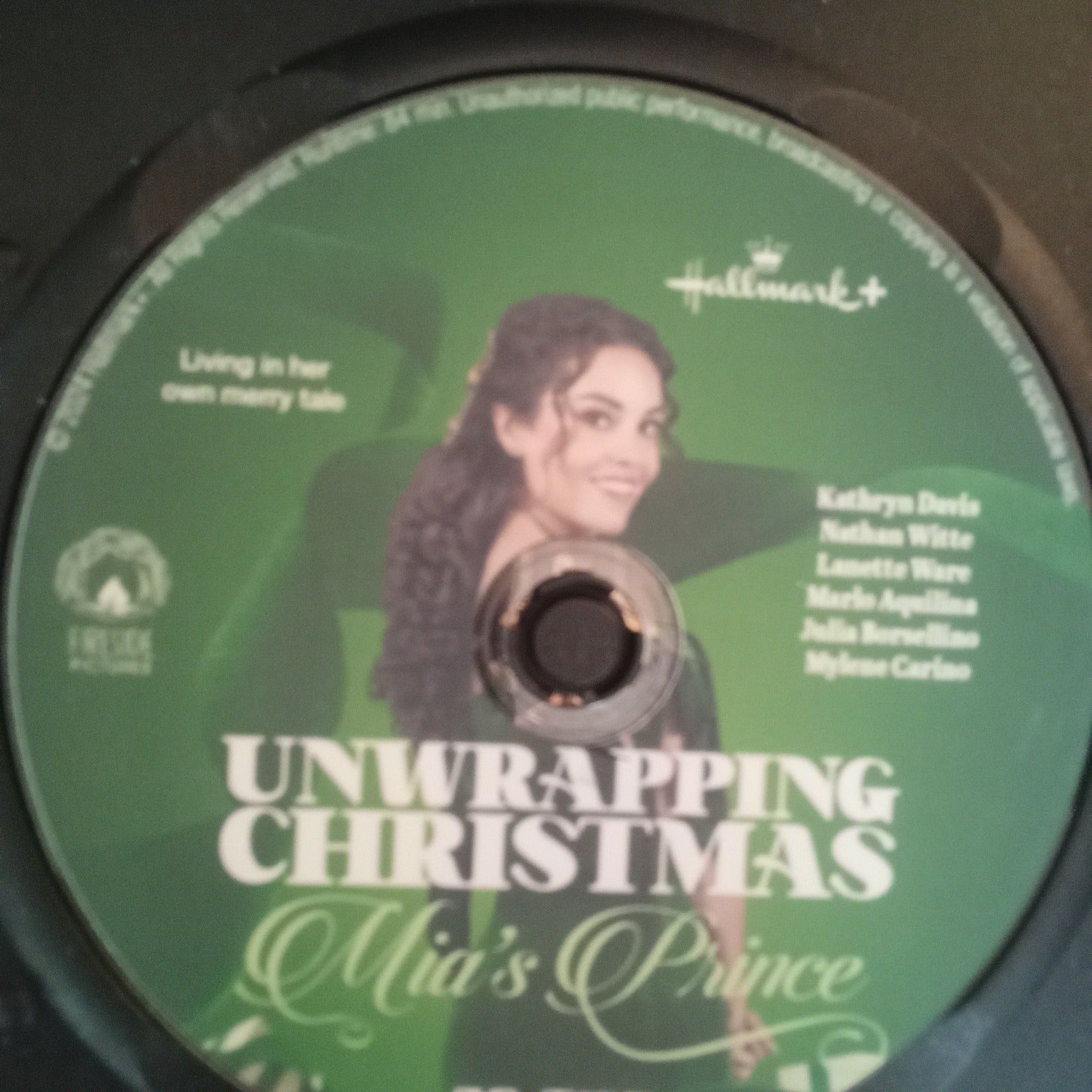 Unwrapping Christmas: Mia's Prince (2024) DVD with Kathryn Davis – lasvegasvideo